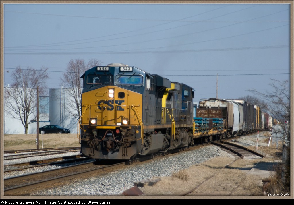 CSX 843 ES44AH,34 of Q275